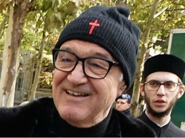 Video Exclusiv | Gigi Becali a spus ce jucător a mai vrut de la Farul și ce rol i-a pregătit lui ...