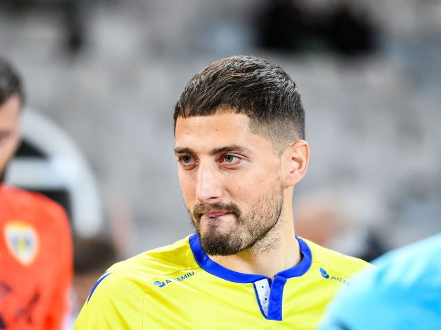 Oficial | Aflat în ultimul an de contract cu Petrolul, Gicu Grozav a ...