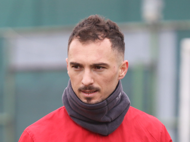 Oficial | Florent Hasani a semnat, la 11 zile de la despărțirea de Rapid
