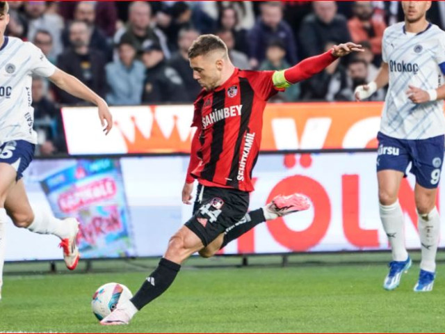 GOOOL Alex Maxim! Reușită superbă cu Fenerbahce