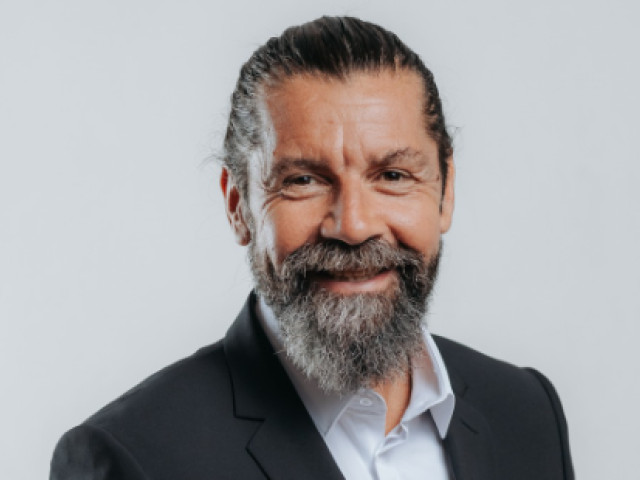 Un fost campion al României, de nerecunoscut la 49 de ani! FOTO ...