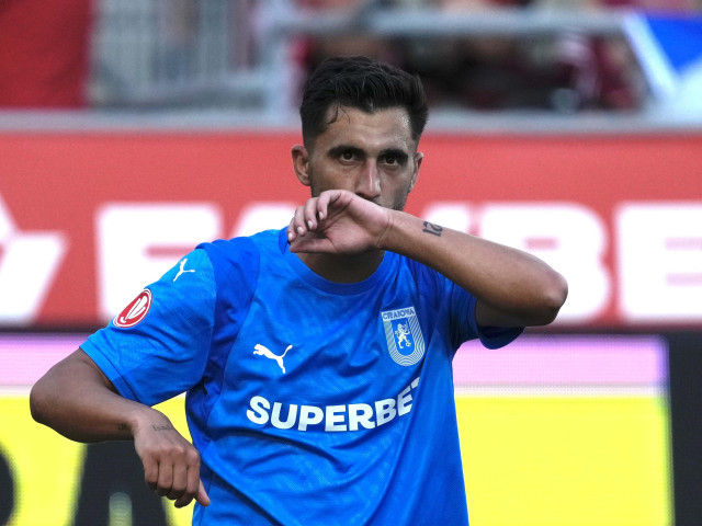 Cu cine semnează Andrei Ivan, după despărțirea de Universitatea Craiova: contract pe 2 ani