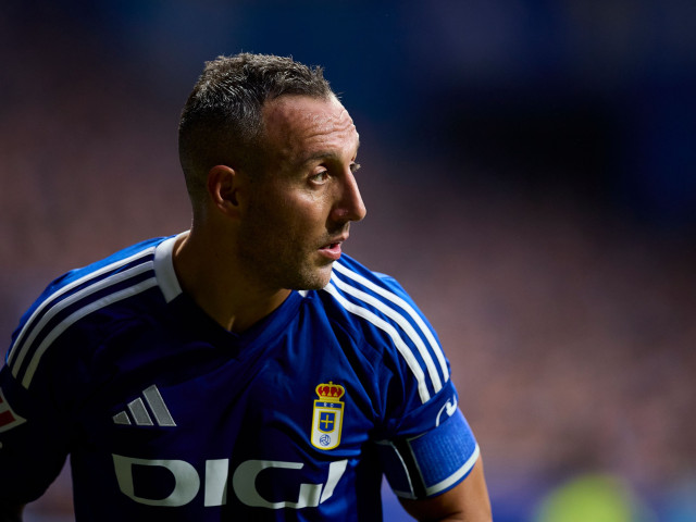 Oficial | La 40 de ani, Santi Cazorla a semnat