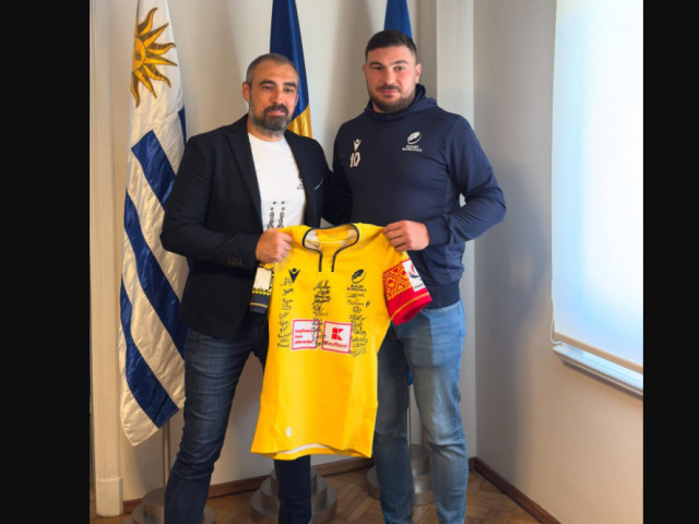 ”Stejarii” au mers la Școala 168 ”Rumania” din Montevideo înaintea ...