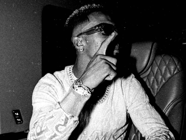 Oficial | Surpriză de proporții! Cel mai scump transfer din istoria ...