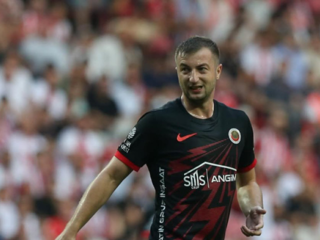 Oficial | De nicăieri! Daniel Popa și-a reziliat contractul cu Genclerbirligi