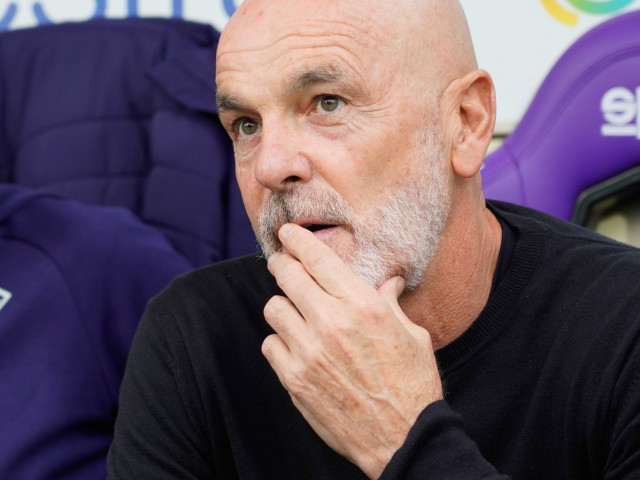 Oficial | După ce a refuzat să demisioneze, Fiorentina a trecut la ...