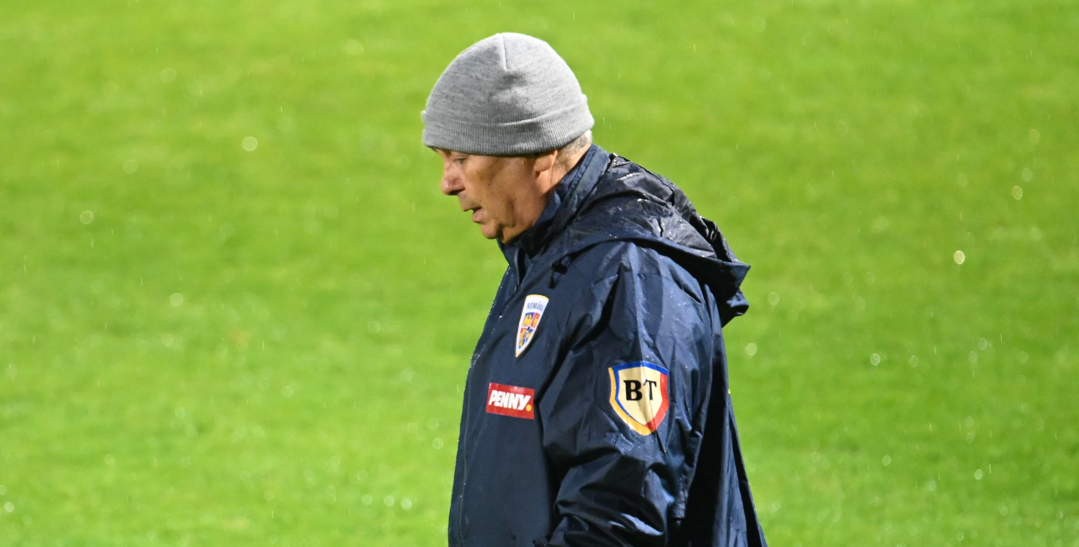 Criză de atacanți la naționala României, înaintea barajului cu Turcia ...