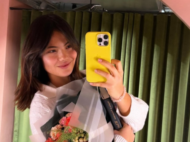 GALERIE FOTO: La câteva zile după ce a fost văzută alături de Jack ...