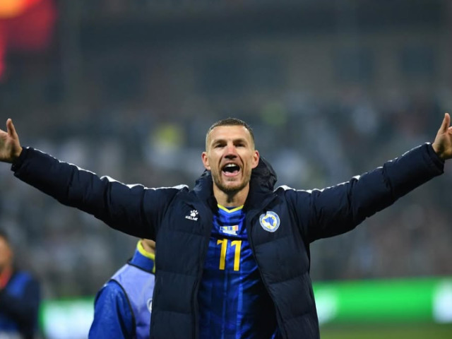 De nicăieri: Edin Dzeko se transferă, la 6 luni de când a semnat cu ...