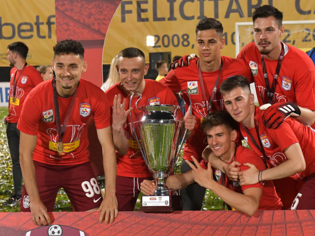 Oficial | Un fost campion al României a revenit în SuperLigă!