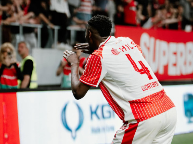 Dorit de FCSB, Kennedy Boateng s-a decis și a semnat