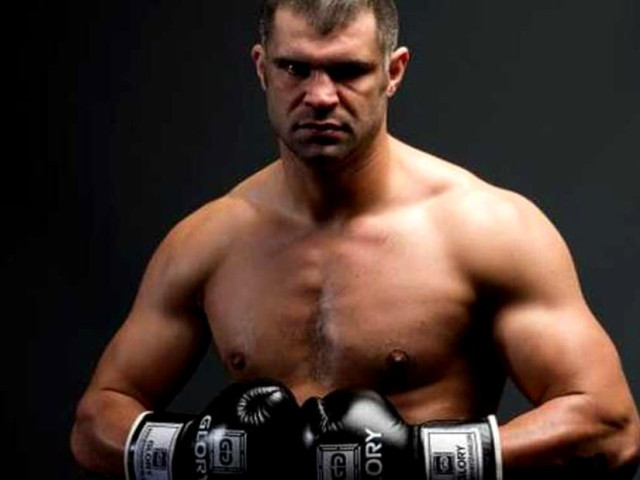 Daniel Ghiță îl ”desființează” pe Adegbuyi, după eșecul cu Saddik ...