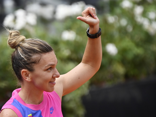 Video | Simona Halep și Monica Niculescu, premiate de WTA! Reacția ...