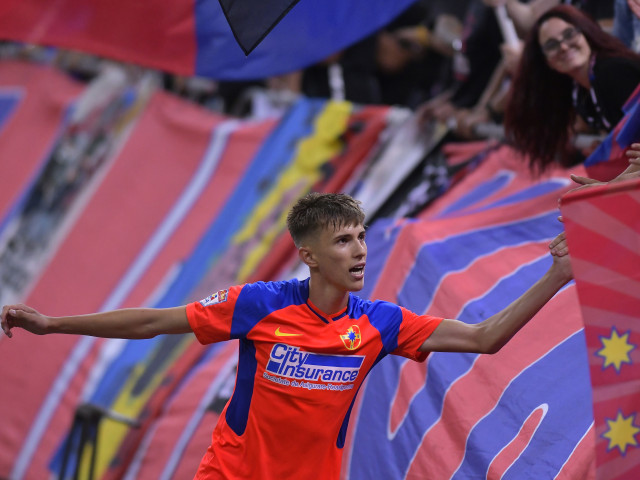 Galerie Foto | Imaginile serii: Octavian Popescu s-a dus să cânte ...