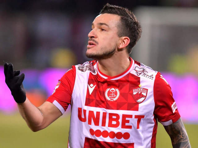 Video | Controversă la Pitești, după ce golul lui Cosmin Matei a fost ...