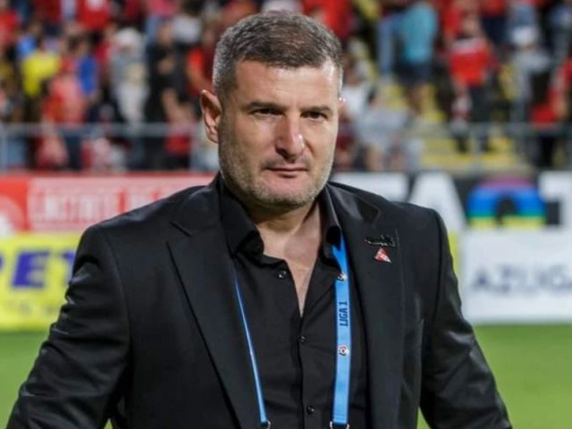 Laszlo Balint, soluție pentru Rapid? Legătura dintre antrenor și Victor ...