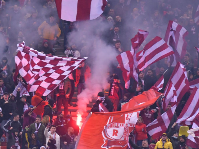 ”Facem un vulcan alb-vișiniu”! Rapid a pus în vânzare biletele pentru ...