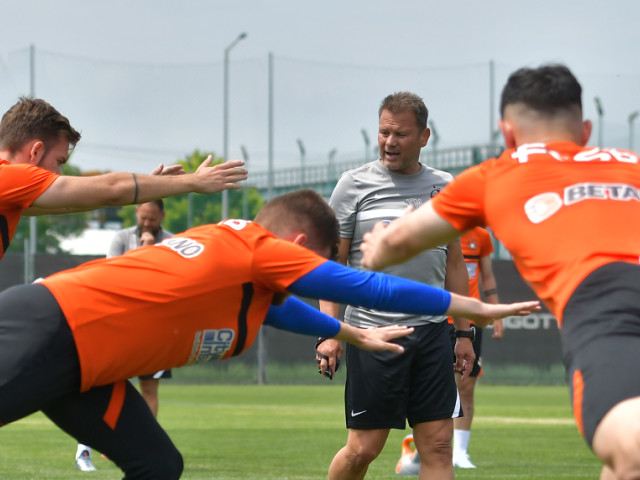 Thomas Neubert, criticat pentru metodele folosite la FCSB. ”Degeaba ...