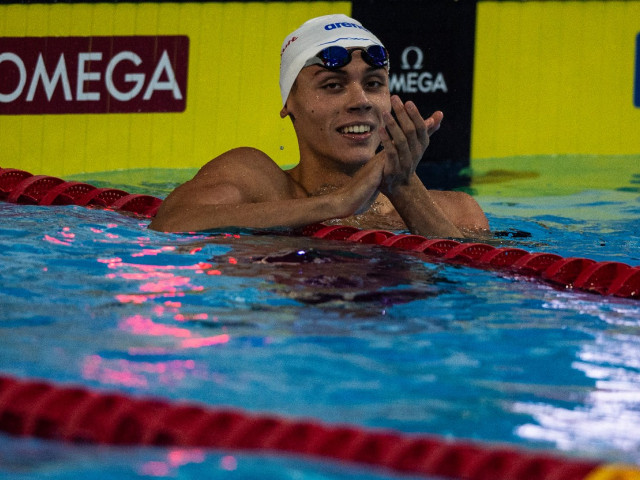 ”Torpila” David Popovici, învinsă la Campionatul Național în bazin scurt. ”Nu sunt bun chiar la ...