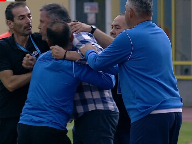 Video&Foto | Nervi întinși la maximum la Hermannstadt – Petrolul! Dănuț ...