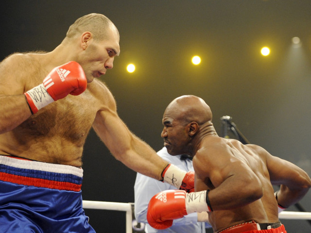 Fost campion mondial la box, "citat" în Rusia pentru a merge la Război ...