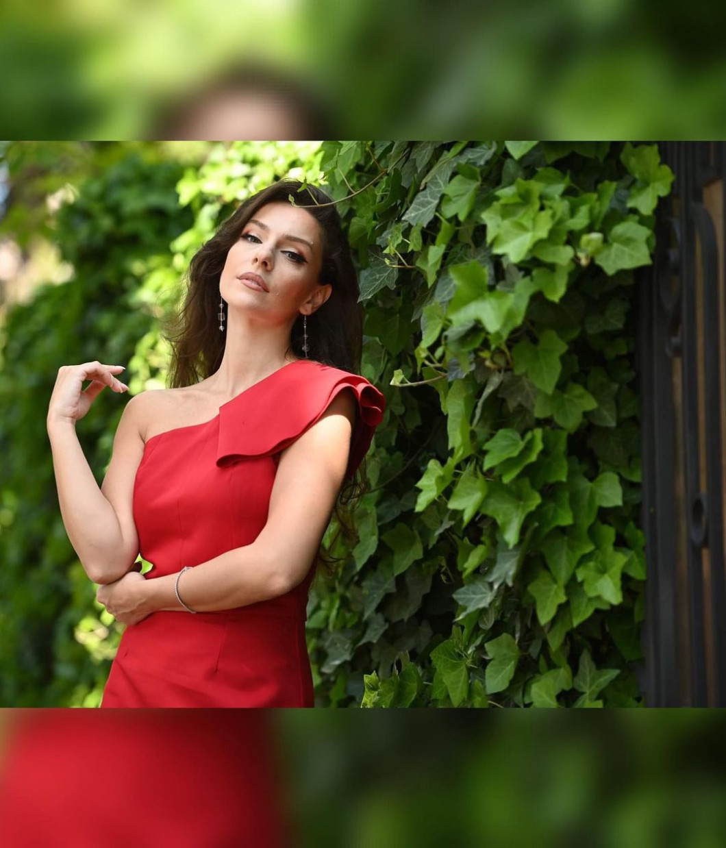 GALERIE FOTO: Simona Țăranu, alături de naționala de handbal a României ...