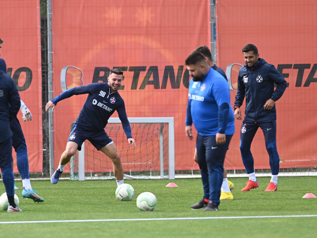Galerie Foto | FCSB, antrenament cu zâmbetul pe buze înaintea returului ...