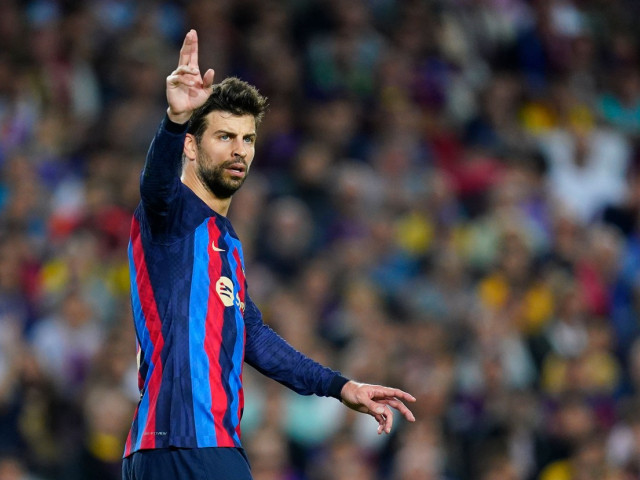 Gerard Pique, huiduit de fanii Barcelonei după greșelile din meciul cu ...