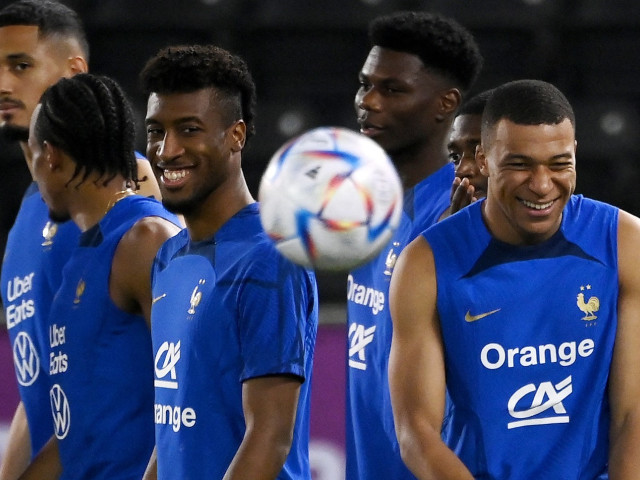 Problemele se țin "scai" de francezi! Ce s-a întâmplat în timpul ...