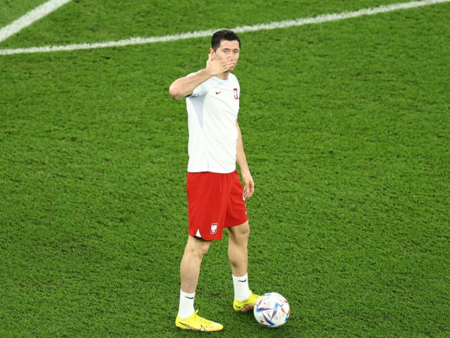 Robert Lewandowski le dă ”bătăi de cap” francezilor înaintea meciului ...
