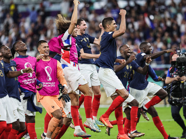 El i-a trezit pe francezi! Fotbalistul "Cocoșului galic" care a ținut ...