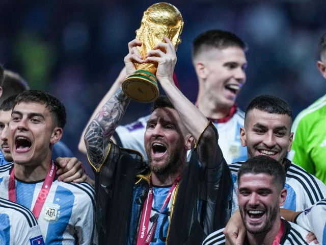 GALERIE FOTO: "Europenii practică și ei acest ritual!". Qatarul nu a ...