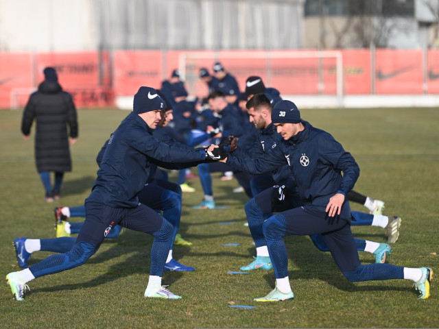 FCSB l-a luat în cantonament pe ”Messi de România”. Puștiul de 15 ani ...