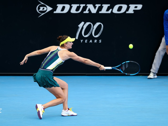 Irina Begu s-a retras de la Adelaide 2, după semifinala din primul ...