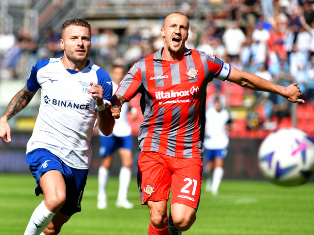 S-au reluat negocierile pentru transferul lui Vlad Chiricheș. Afacerea ... S-au reluat negocierile pentru transferul lui Vlad Chiricheș. Afacerea ...