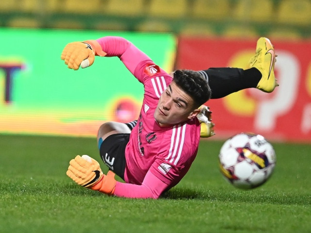 Video Exclusiv | Florin Prunea, convins că Robert Popa încearcă să își forțeze plecarea de la U ...