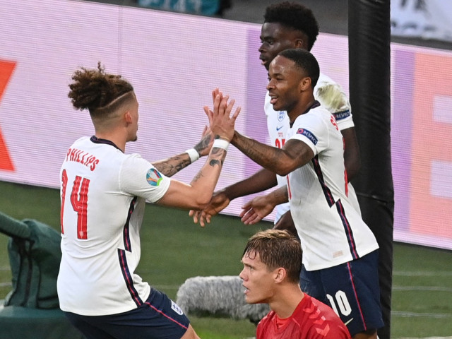 A jucat doar 56 de minute în Premier League, dar a fost convocat la ...