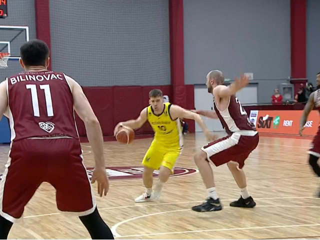 Video | CSU Sibiu - Rapid 74-79. Giuleștenii, la un pas de medaliile de ...