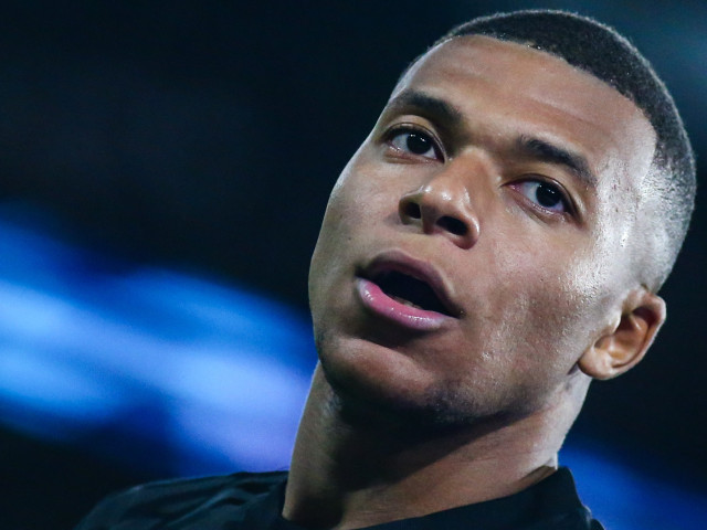 PSG a primit verdictul! Cât lipsește Kylian Mbappe, după accidentarea ...