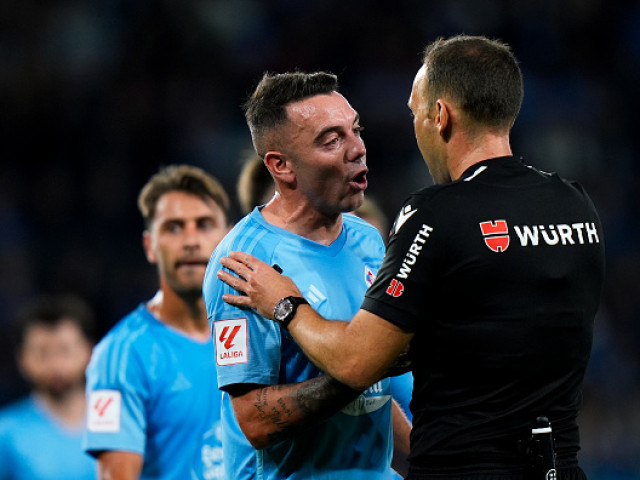 Scene fără precedent în Spania. Un fotbalist a împins monitorul VAR pe ...