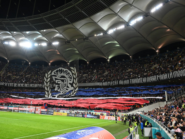 GALERIE FOTO: Decizia luată de Partida Romilor, după ce fanii FCSB-ului ... GALERIE FOTO: Decizia luată de Partida Romilor, după ce fanii FCSB-ului ...