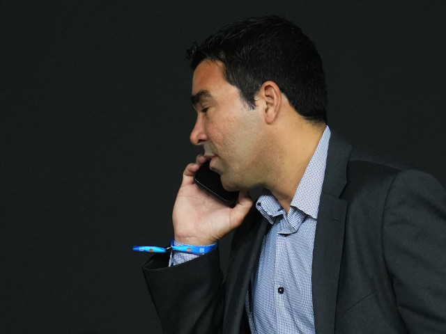 Scandal la Barcelona! Deco acuză un star al echipei că ”s-a dat bolnav” pentru a nu juca cu ...