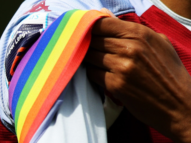 Explicația e simplă! De ce a refuzat un căpitan din Premier League să ...