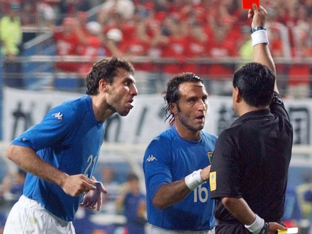 Arbitrul Byron Moreno a fost eliberat din închisoare. A plătit cu doi ...