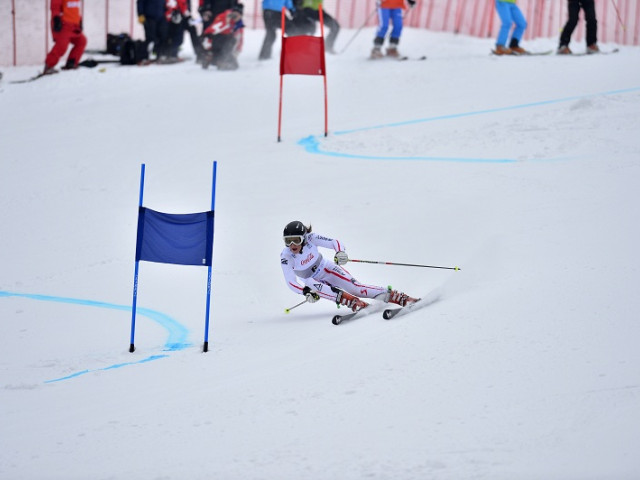 VIDEO FOTE: Greu pentru români la schi fond