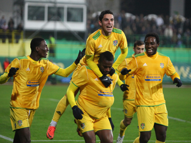 FC Vaslui - Viitorul 3-2. Trei puncte pentru Hizo, doi jucători pentru ...