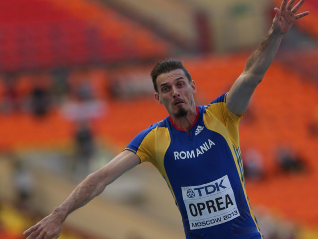 Marian Oprea şi ştafeta feminină de 4x400 metri s-au calificat în ...