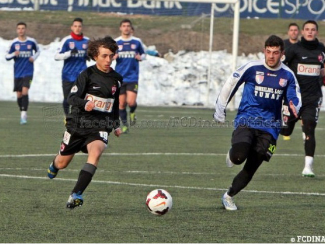 VIDEO Căpitan la 16 ani! Patrick Petre a debutat la echipa mare a lui ...