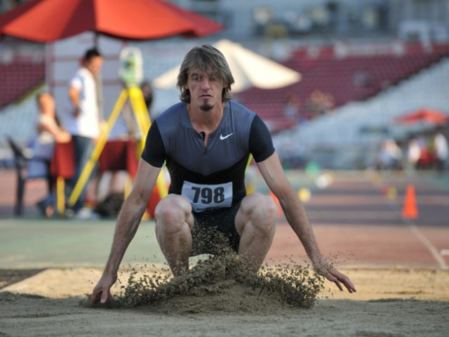 Marian Oprea s-a calificat în finala Campionatului Mondial indoor de ...